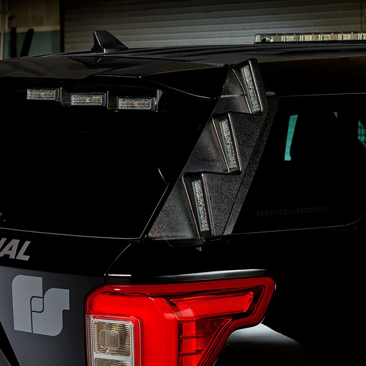 MicroPulse® Ultra D-Pillar Lighting | Federal Signal